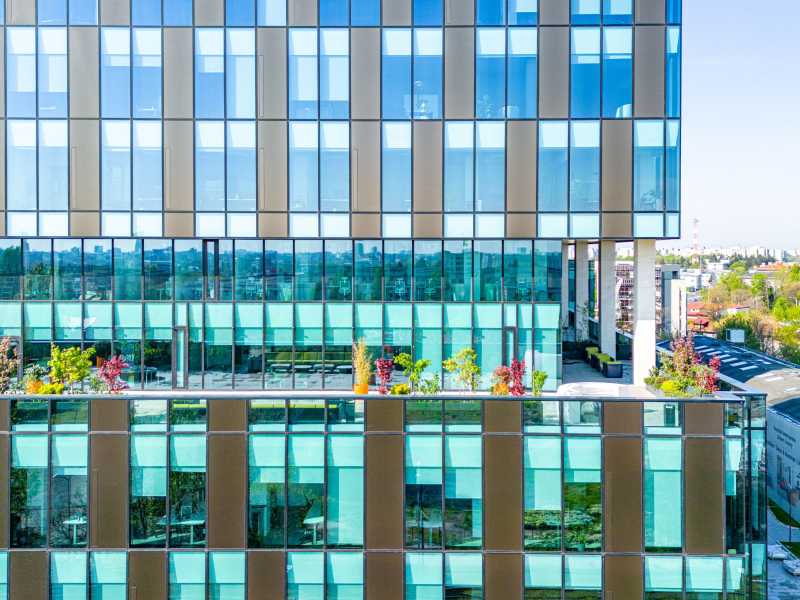 One United Properties - Investitor și dezvoltator imobiliar de proiecte ...